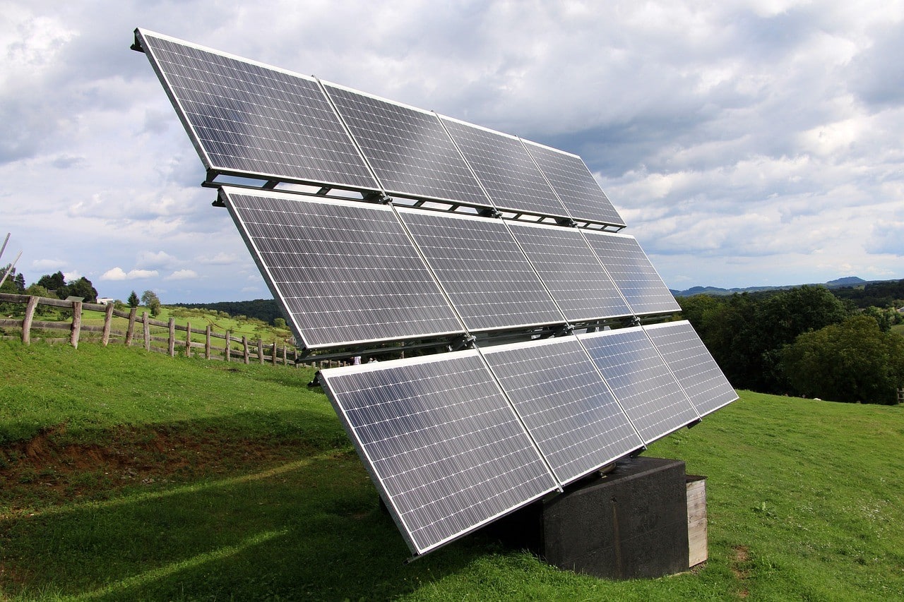 Exploring the Advantages of Bifacial Solar Modules - TechnoWifi