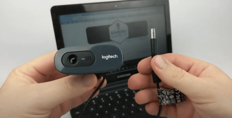 A Step-by-Step Guide: How to Connect a Camera to a Chromebook - TechnoWifi